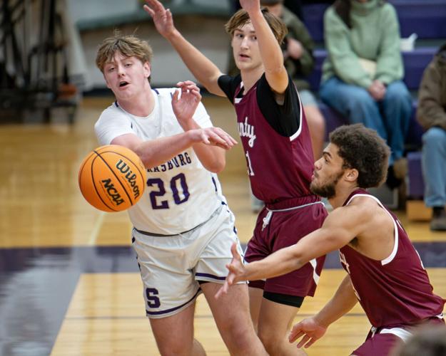 Rams hold off Wildcats for first win of season | Nvdaily | nvdaily.com