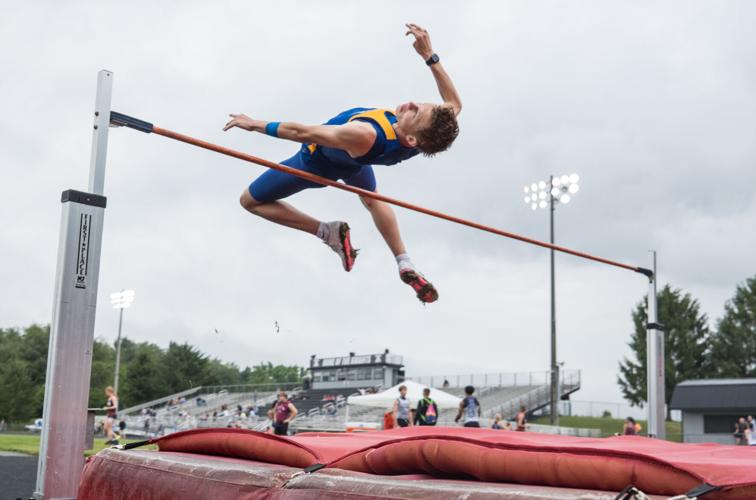 Prep roundup: Central boys, Strasburg girls finish third in Region 2B ...