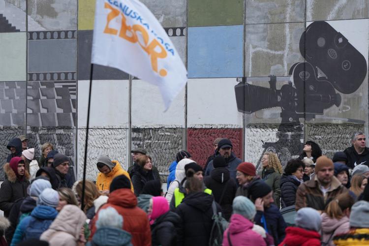 Serbians mark anniversary of pro-government violence that spawned ...