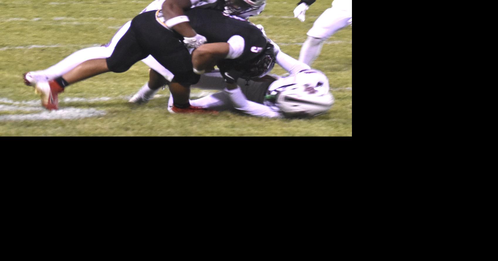 Handley tops Sherando in gritty football battle | Nvdaily | nvdaily.com
