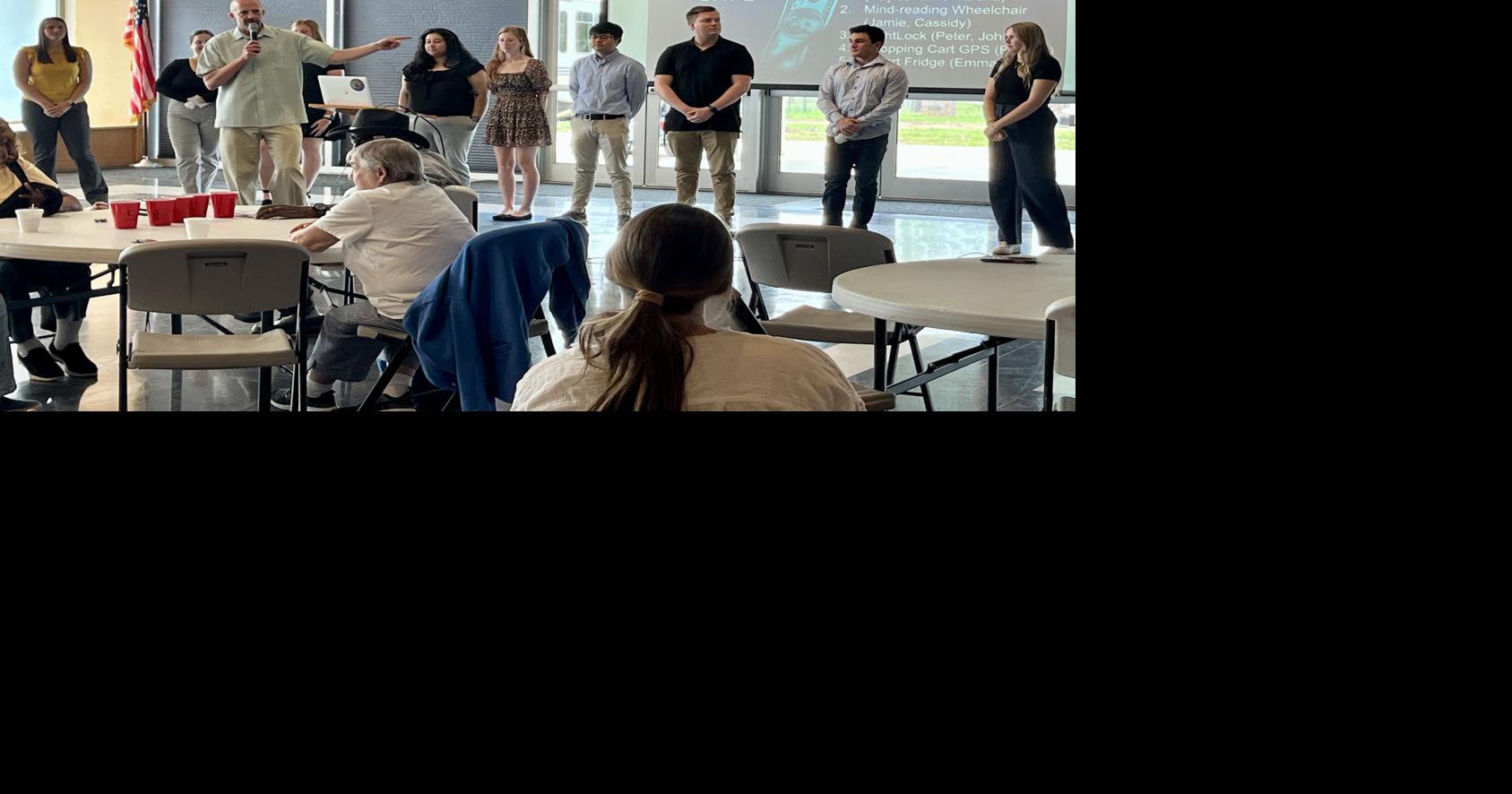 SU psychology students dive into Senior Shark Tank | Nvdaily | nvdaily.com