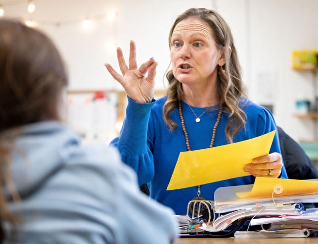 Amid a literacy crisis, teachers aim to spark interest in reading ...