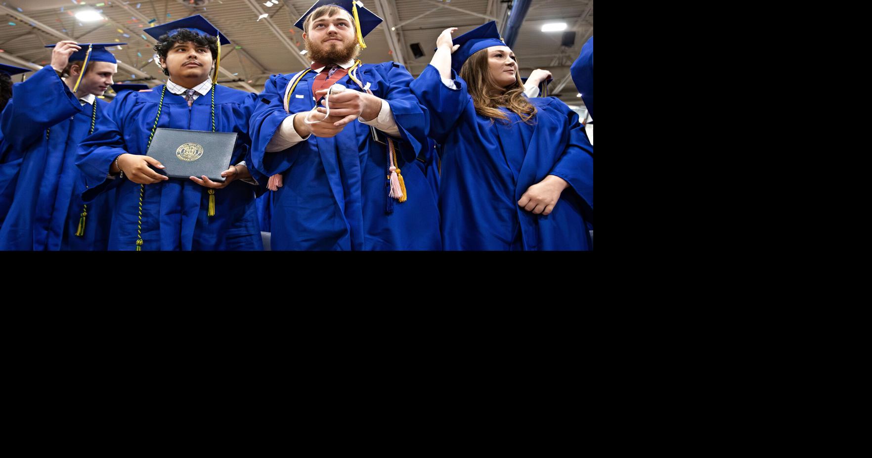 Central High School Graduation | Nvdaily | nvdaily.com