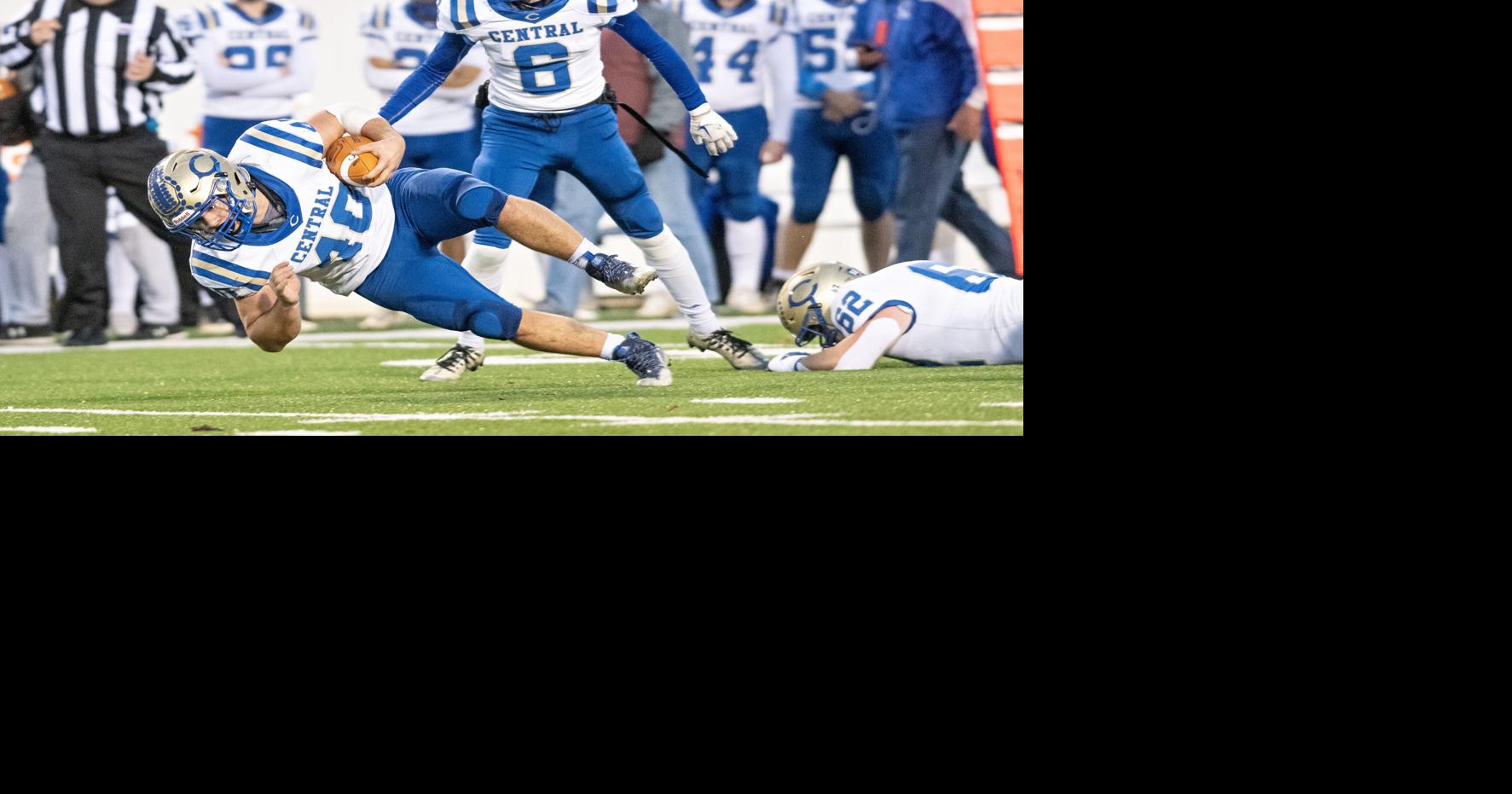 Falcons, Gladiators collide in season opener | Nvdaily | nvdaily.com