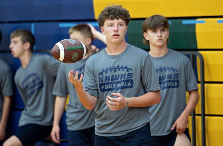 Ballard eager for quarterback opportunity with Hawks | Nvdaily | nvdaily.com