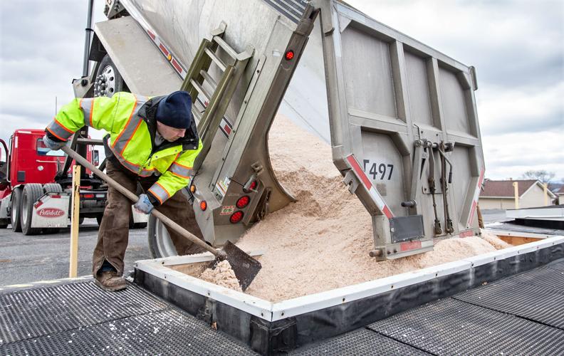 Valley prepares for snow: 8 to 12 inches could fall | Nvdaily | nvdaily.com