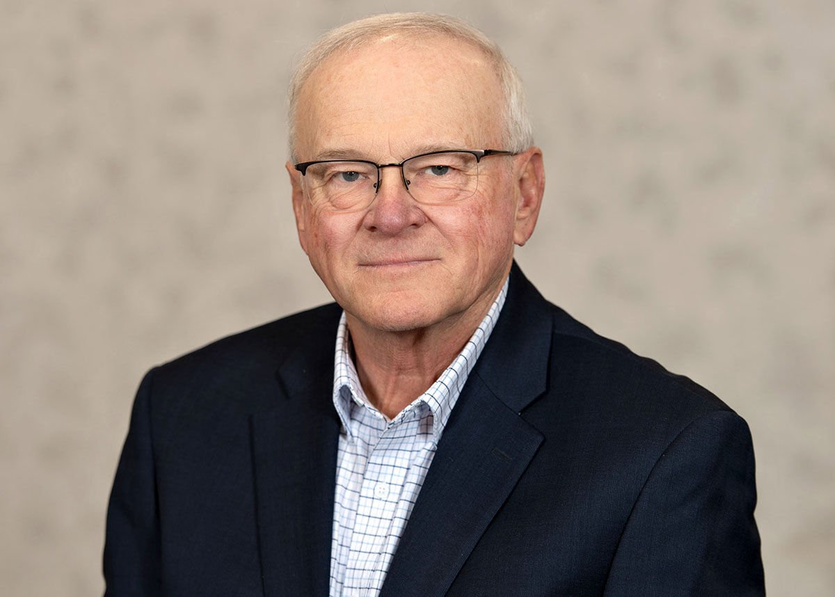 Vance, Pence elected to lead Shenandoah County School Board; debate ...