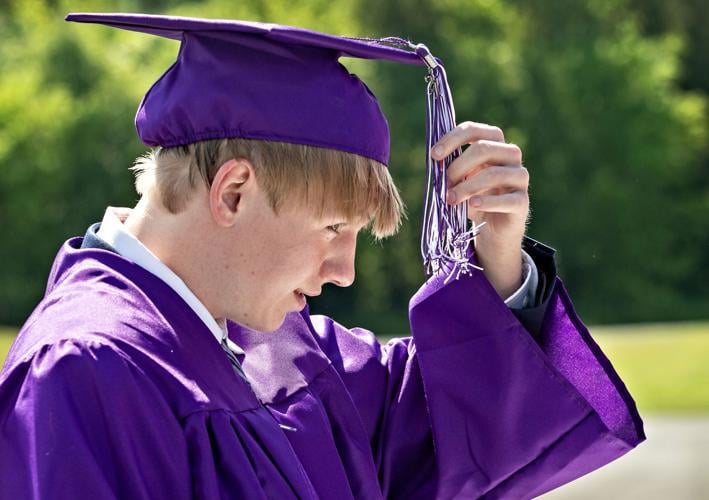 Strasburg High School graduation | Nvdaily | nvdaily.com