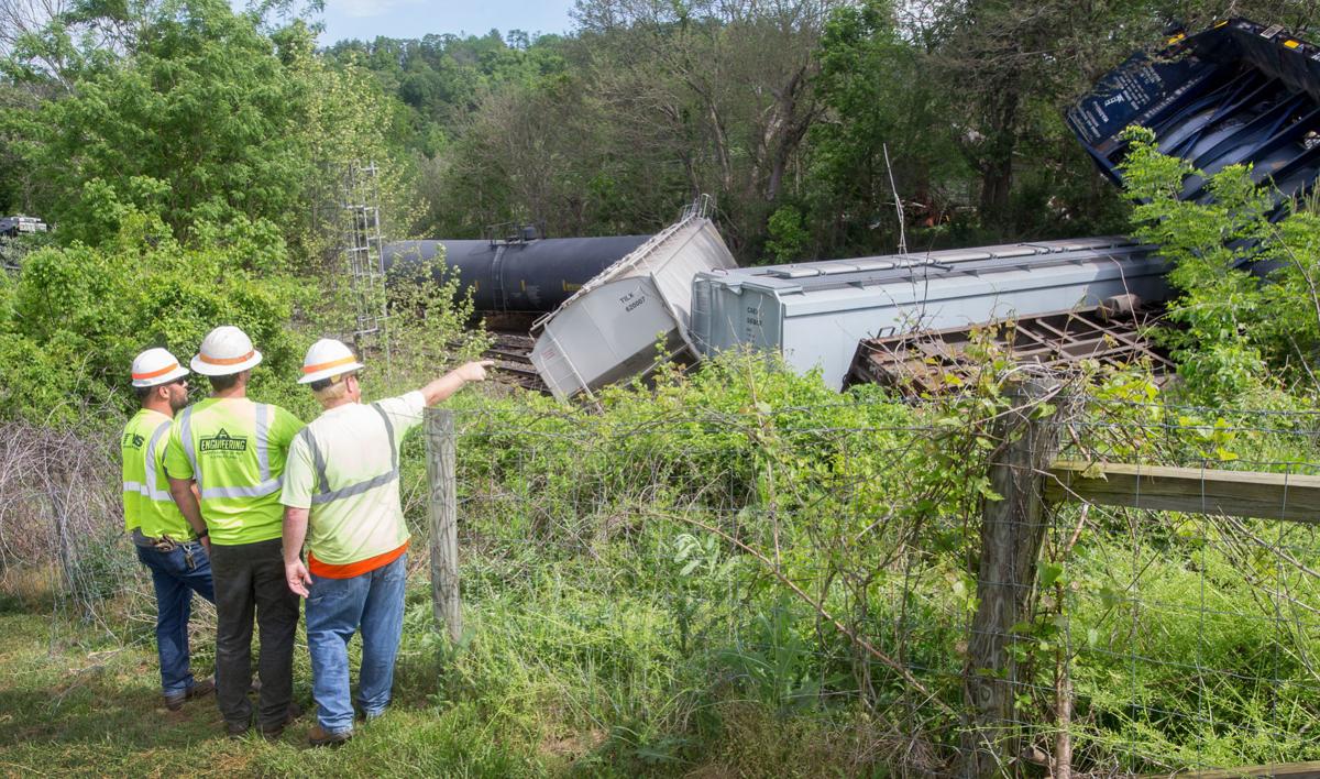 Sheriff's Office: No one injured in train derailment | Nvdaily ...