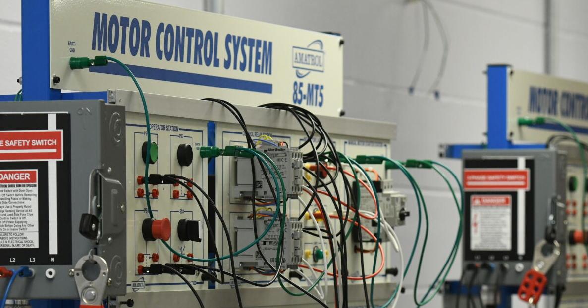 NCC flips switch on maintenance lab | News | nwestiowa.com