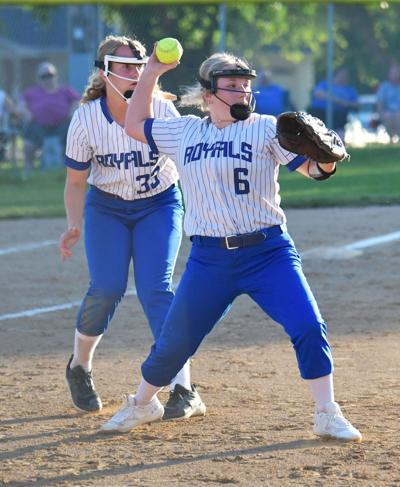 MMCRU softball avenges prior loss to Trinity | Sentinel | nwestiowa.com