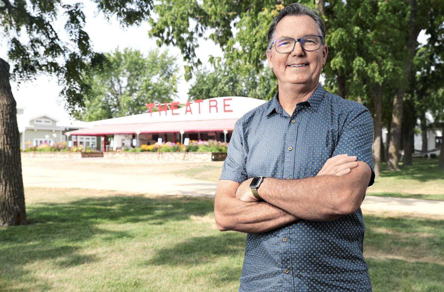 All the world’s a stage | Okoboji Magazine | nwestiowa.com