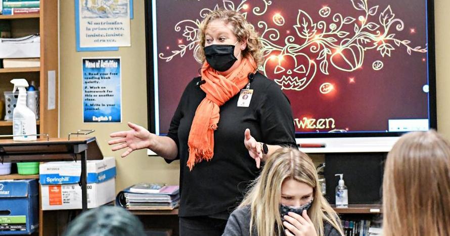 Sheldon teachers embrace more technology | News | nwestiowa.com