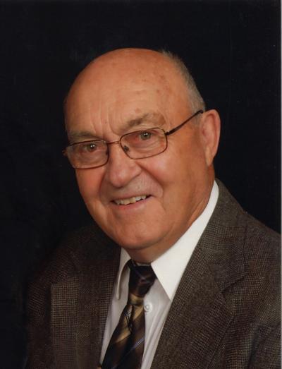 Kenneth ‘Ken’ Plueger, 92, Le Mars | Sentinel | nwestiowa.com