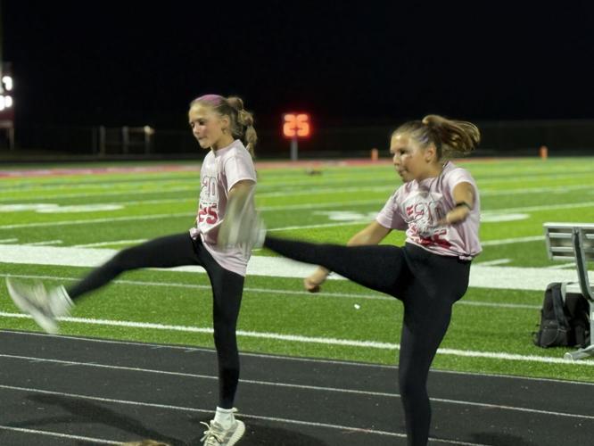 Strong leads first year with West Sioux Cheer | Hawarden Independent ...