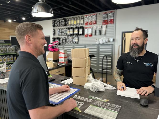 Van's Powersports comes to Hull | News | nwestiowa.com