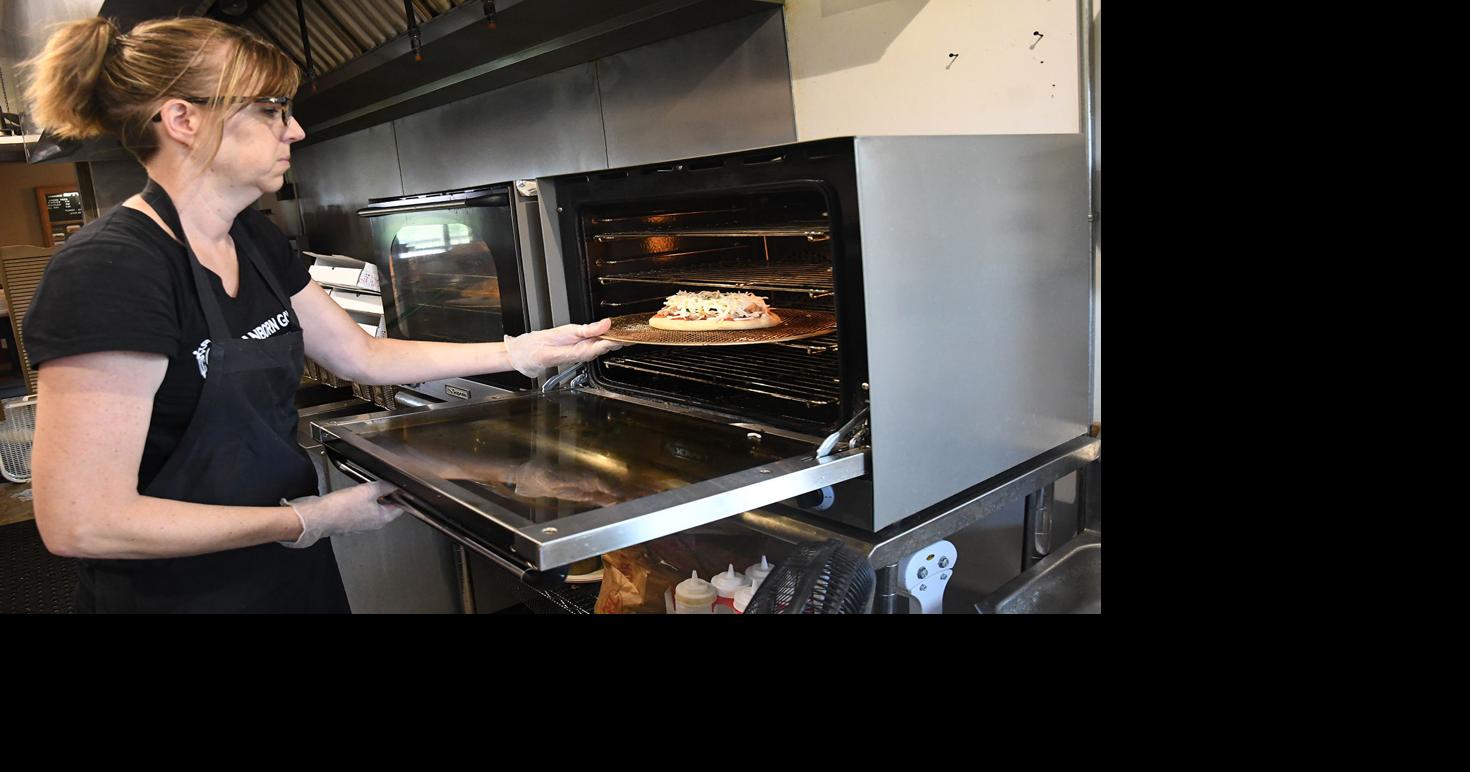 Sanborn golf club serving up pizza | News | nwestiowa.com