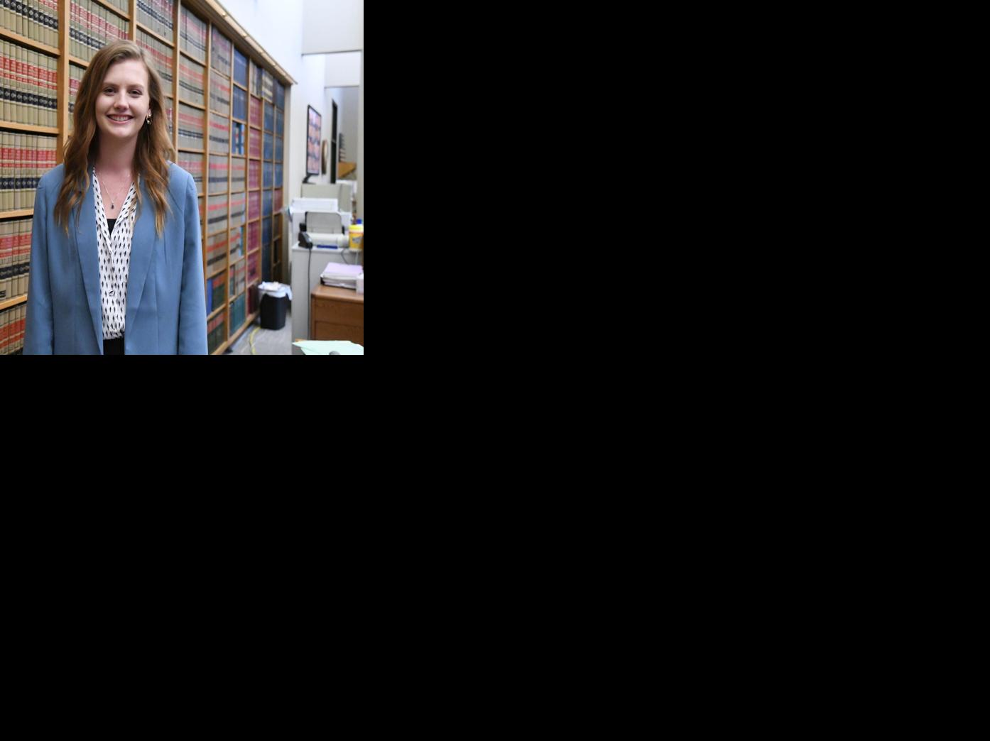 Seivert, Van Holland awarded scholarships | News | nwestiowa.com