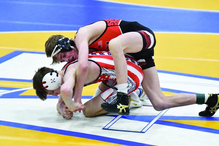 Morrow, Schoenfelder advance to state for Akron-Westfield | Sentinel ...