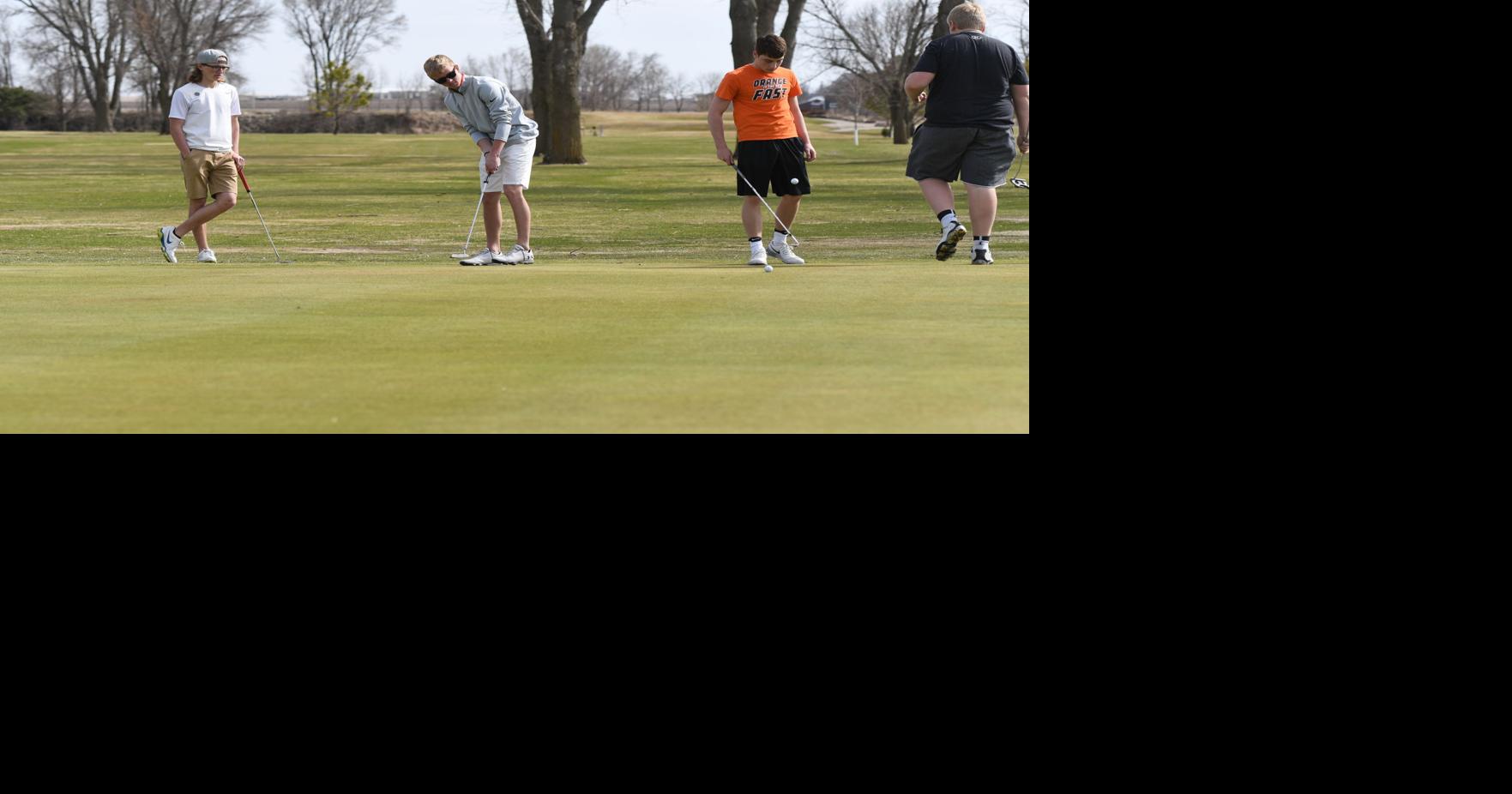 Sheldon course opens for season | News | nwestiowa.com