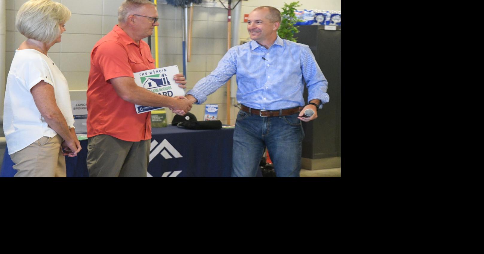 Sioux Center family given farming award | Sioux Center News | nwestiowa.com