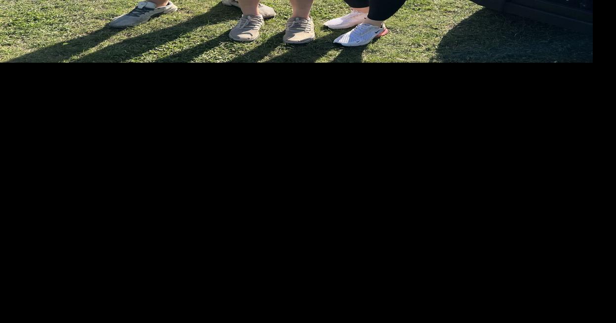 Home for the holidays | Hawarden Independent/Ireton Examiner ...