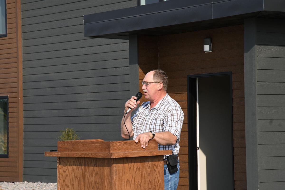 Apartment four-plex opens in Hull | News | nwestiowa.com