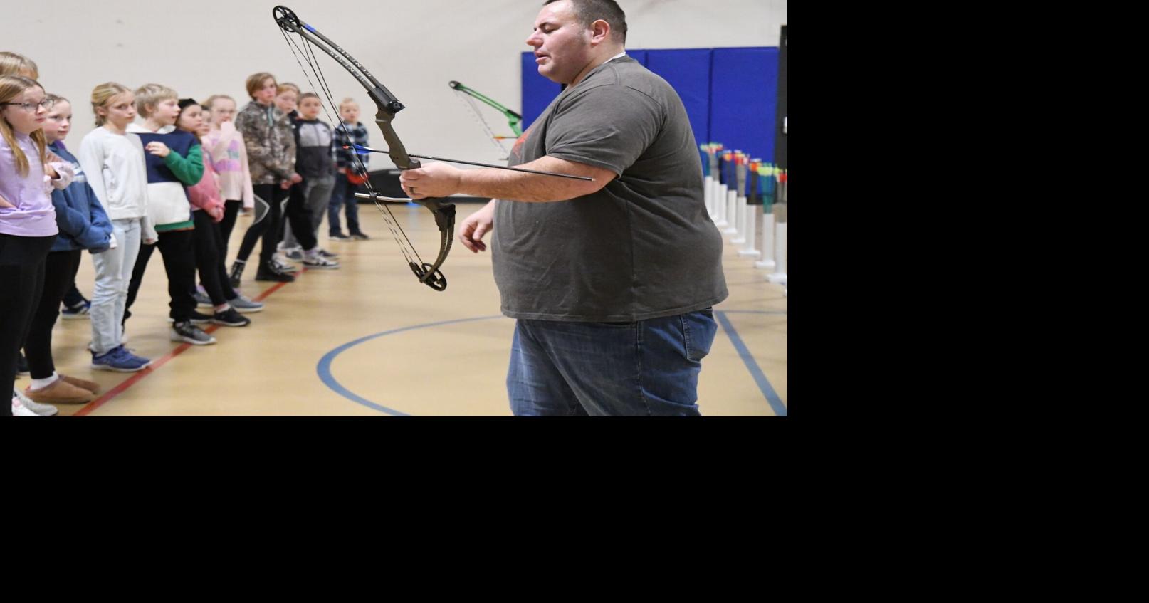 Christian school archery aims for student engagement | Sioux Center ...