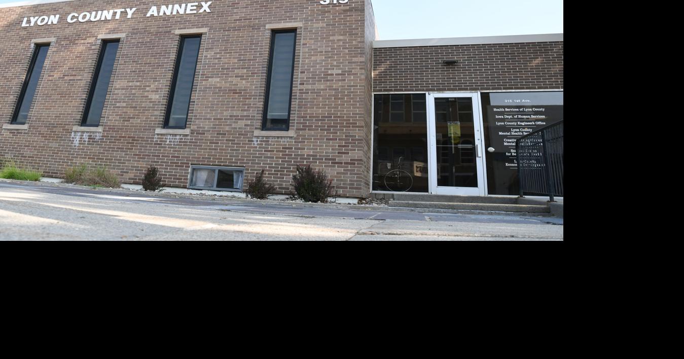 Lyon continues Annex Building chatter | News | nwestiowa.com