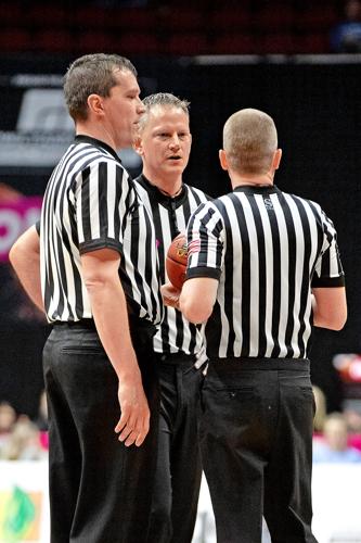 Calling the shots | Sports | nwestiowa.com