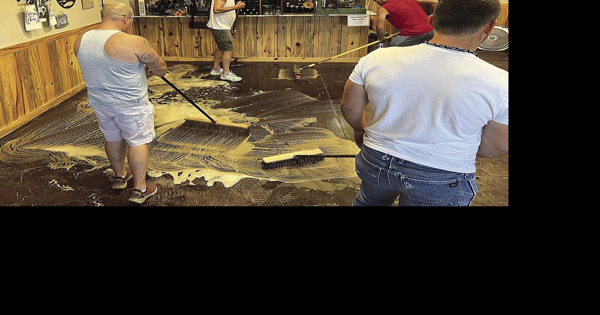 Akron shows resiliency despite flood impact | Sentinel | nwestiowa.com