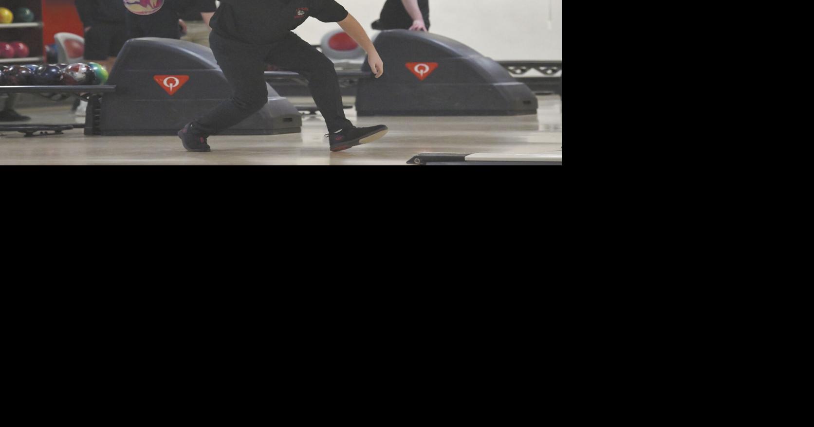 Lindner falls just shy of perfection as Le Mars bowling sweeps East ...