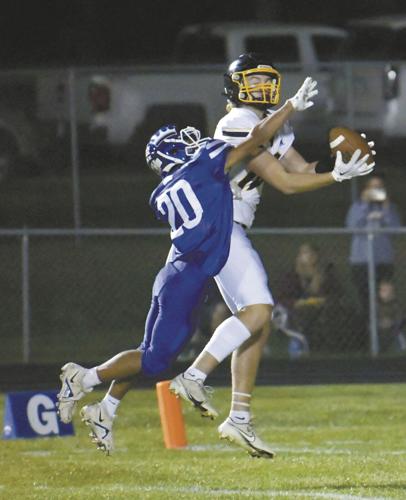 MMCRU routs KP-RV in football playoff opener | Sentinel | nwestiowa.com