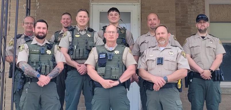 Sheriff's office mix of new and experienced deputies | Gazette-tribune ...