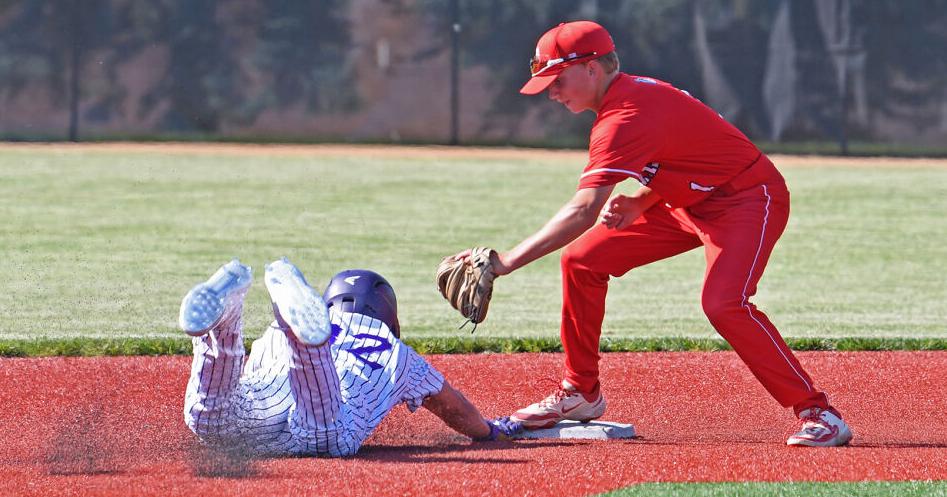 Le Mars baseball ends season with loss to No. 10 MOC-Floyd Valley ...