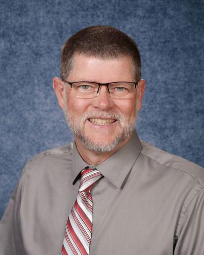 Parry retires from elementary principal position | Sentinel | nwestiowa.com