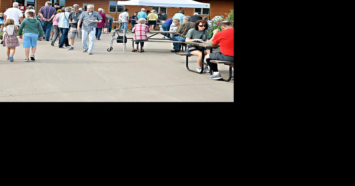 Bison Burger Picnic draws large crowd | News | nwestiowa.com