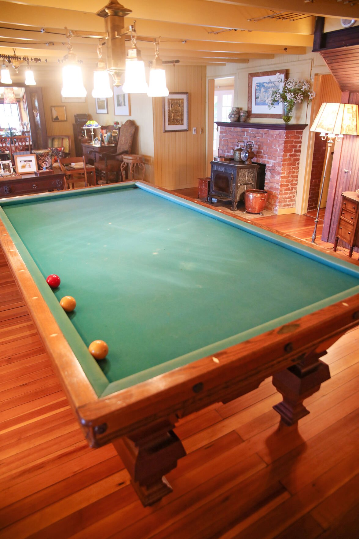 Grand Grand Old Lady of the Lake | Homes | nwestiowa.com