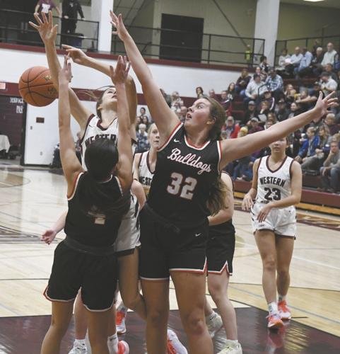 Le Mars basketball teams take court at Western Christian | Sentinel ...