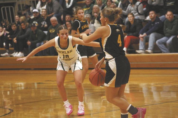 Gehlen wins basketball games over Lawton-Bronson | Sentinel | nwestiowa.com