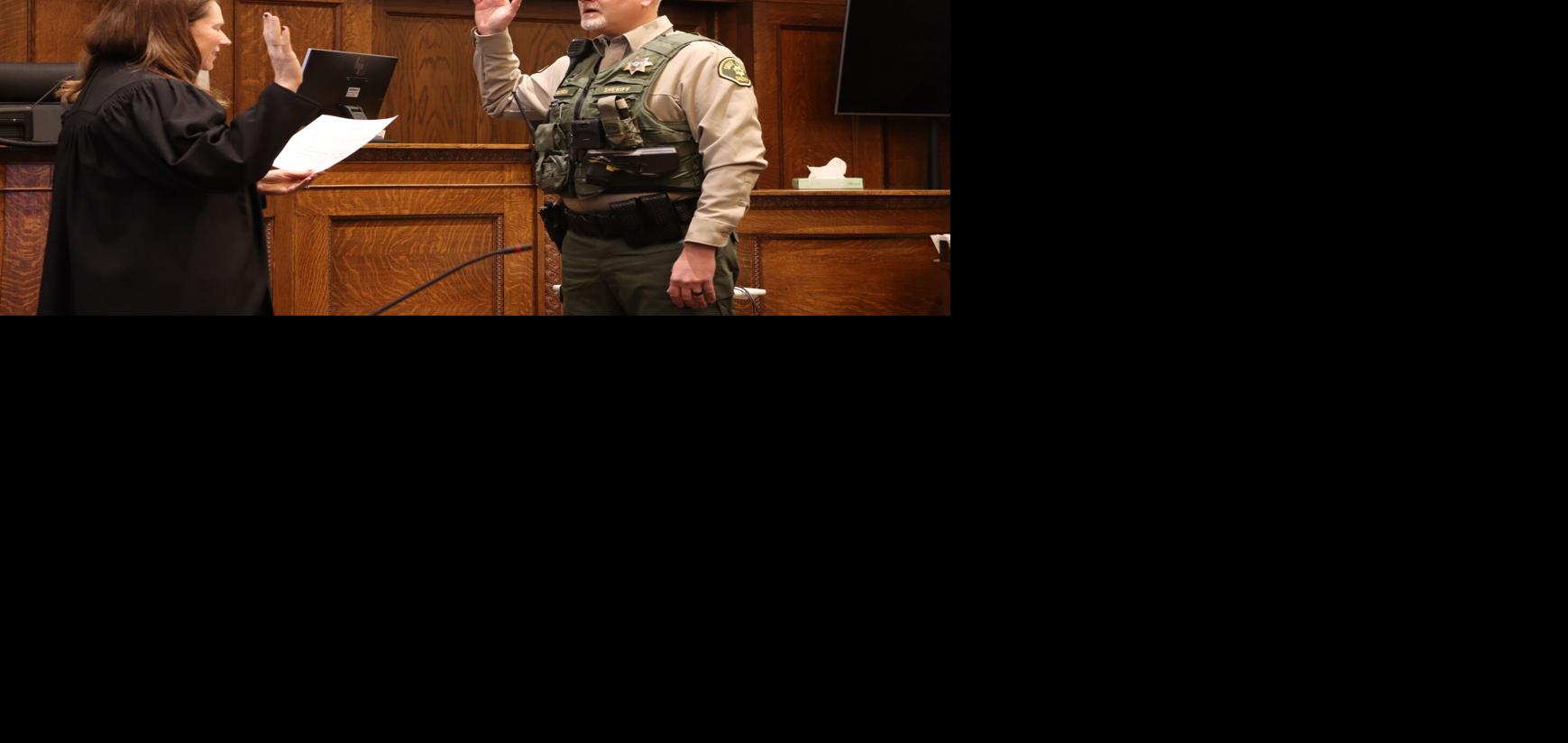 Huizenga sworn in as Sioux County sheriff (Hawarden copy) | Hawarden ...