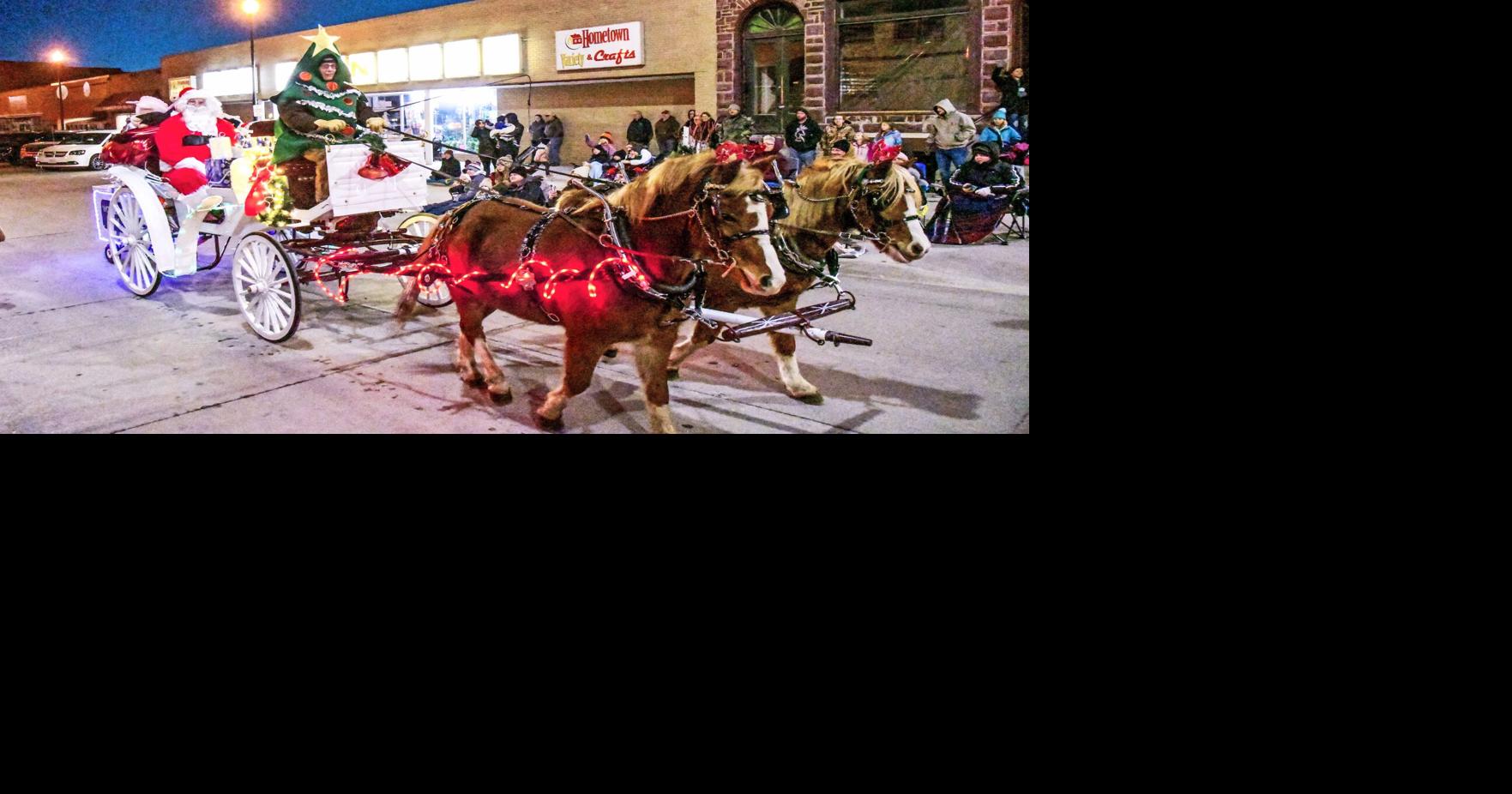 Sheldon's Parade of Lights is Saturday | News | nwestiowa.com