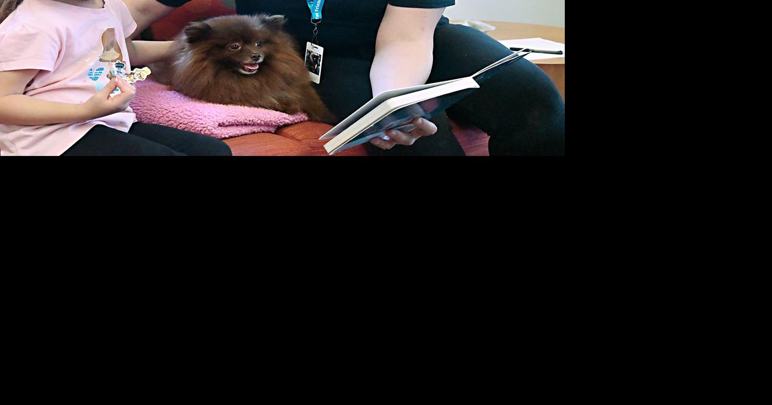 Sioux Center library hosts 'read with Fern' | Sioux Center News ...