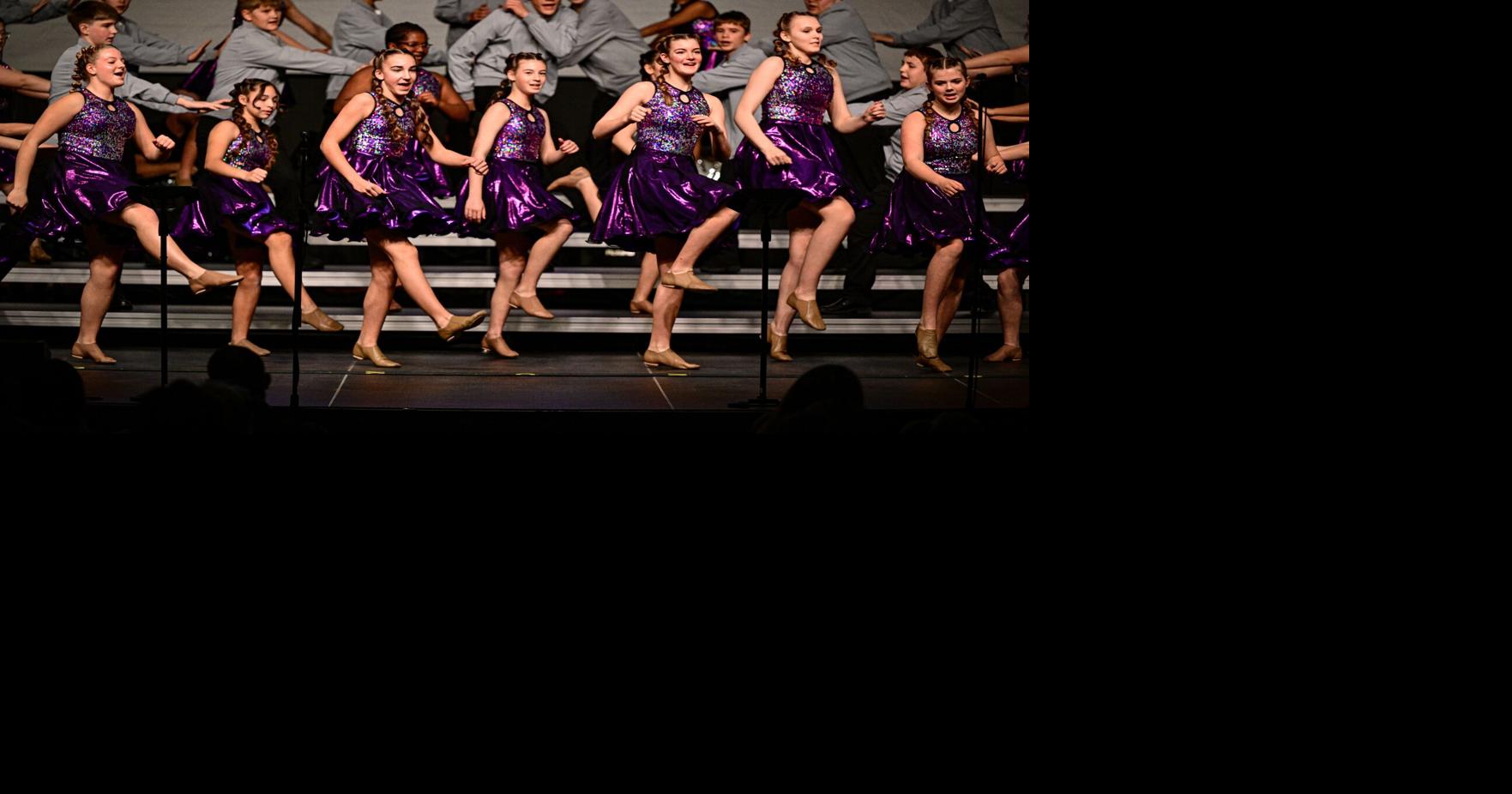 Sioux Center hosts first Showdown show choir competition | News ...