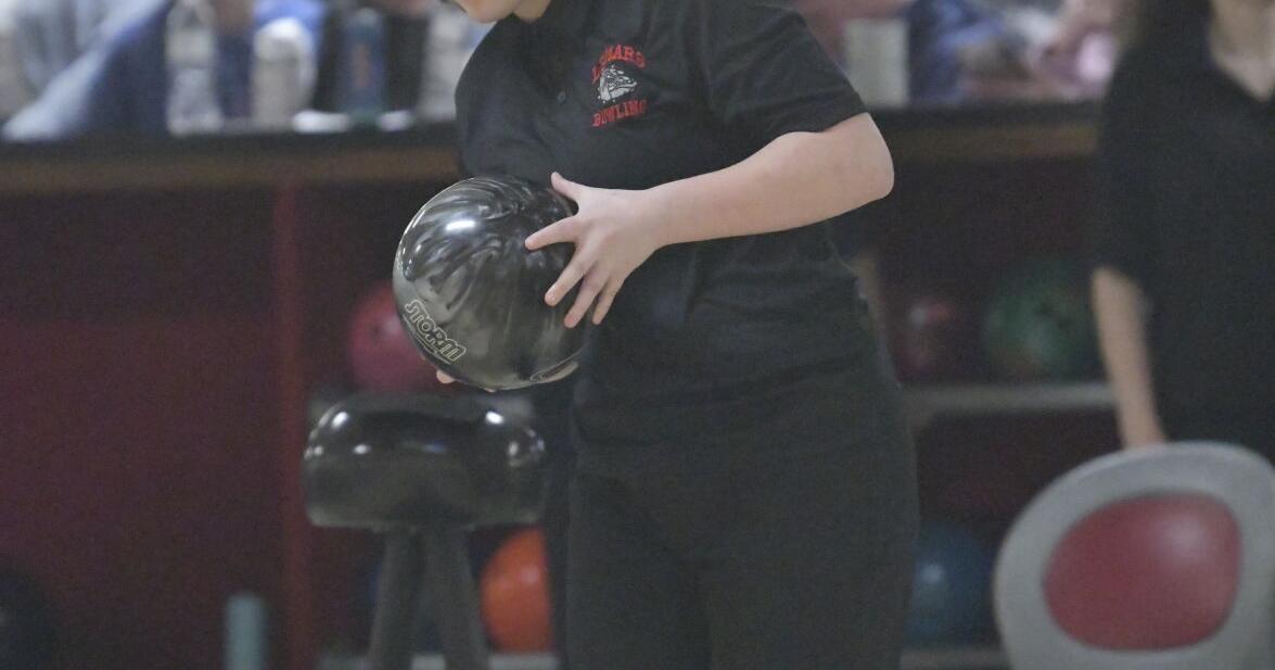 Girls bowling: Le Mars state qualifying | Sentinel | nwestiowa.com