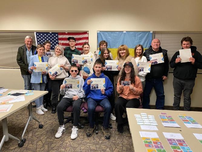 Ukrainian refugees develop English Club | Sioux Center News | nwestiowa.com