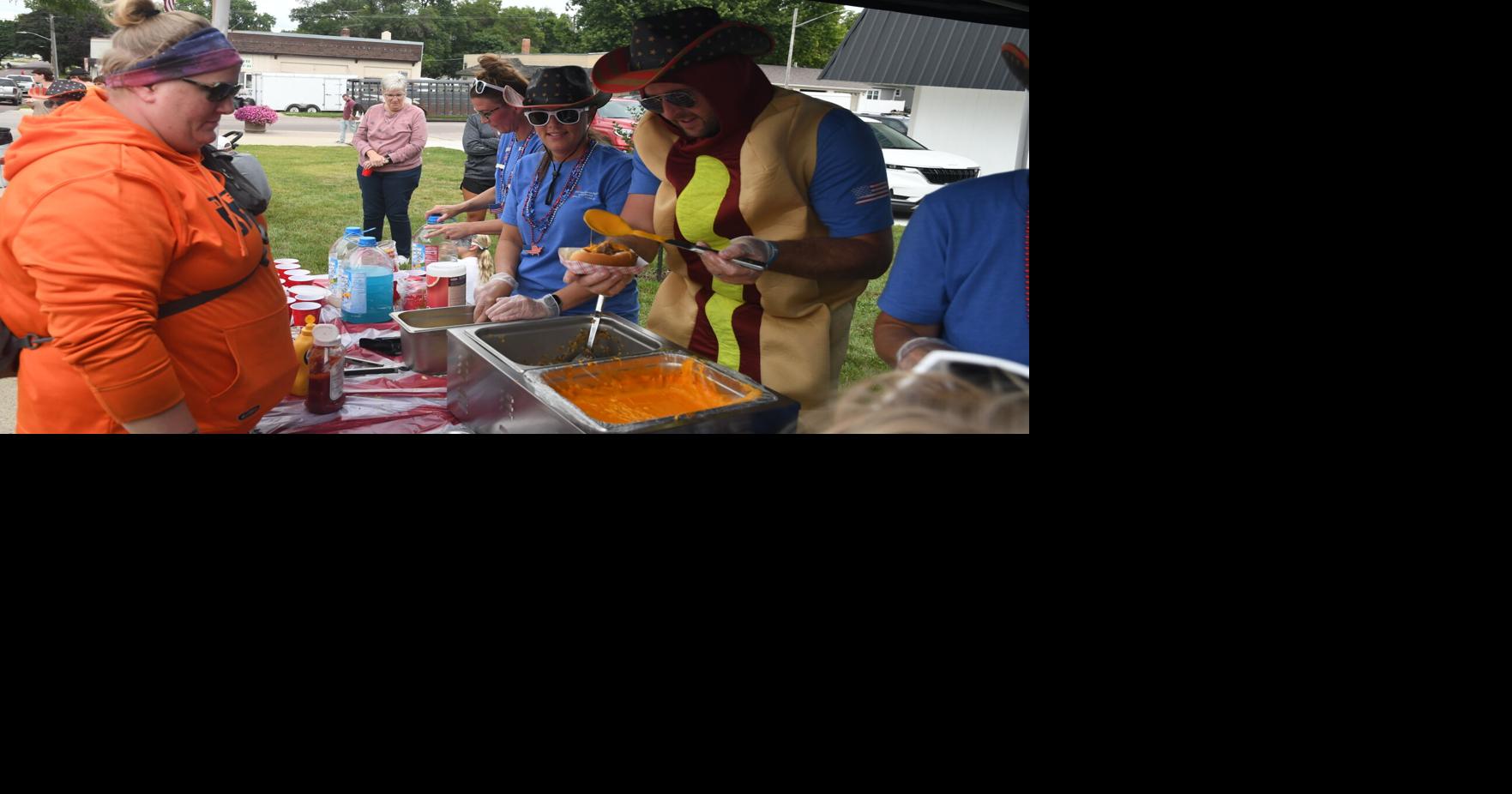 Sheldon's Hot Dog Day set for Aug. 4 | Mail-sun | nwestiowa.com