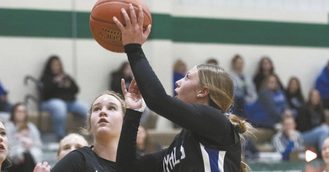MMCRU splits basketball games with Trinity | Sentinel | nwestiowa.com