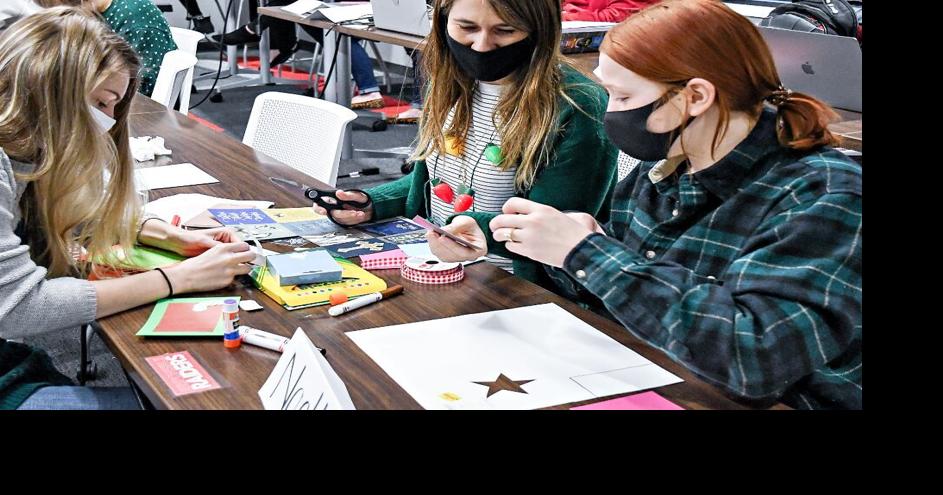 Northwestern students send inmates cards | News | nwestiowa.com