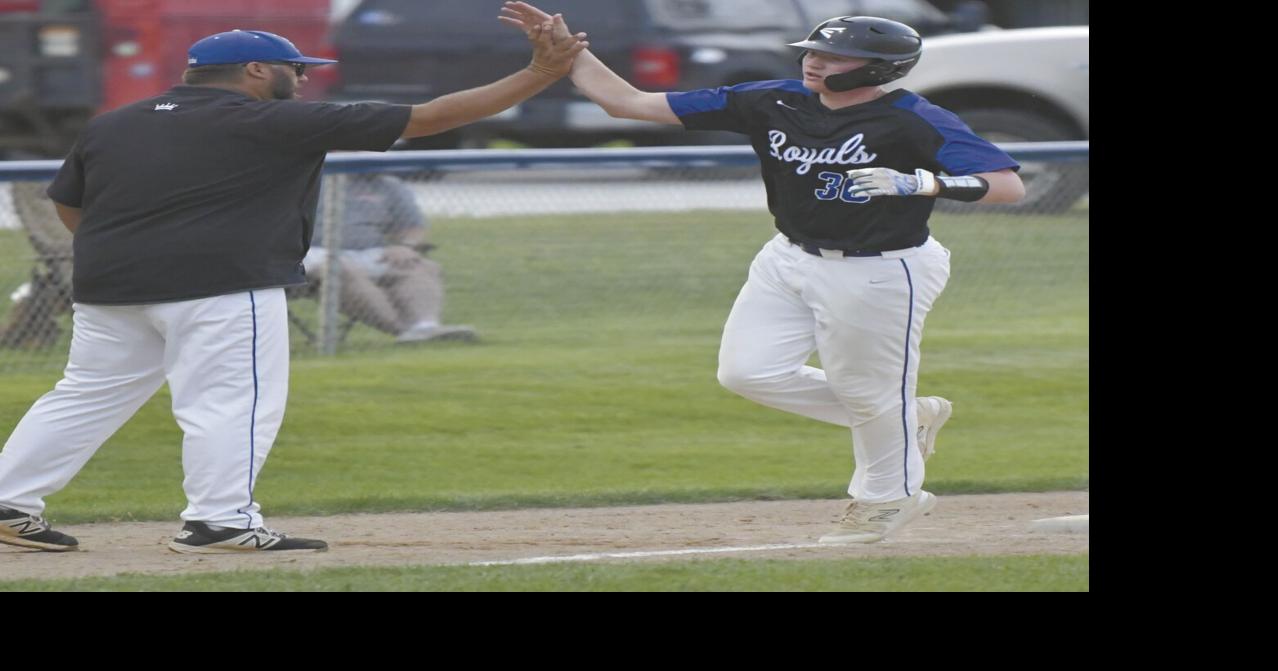 MMCRU baseball wins district opener over H-M-S | Sentinel | nwestiowa.com